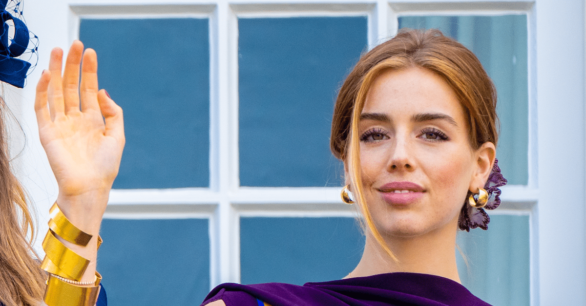 Prinses Alexia en zanger Antoon samen gespot: “Bloeit iets moois”