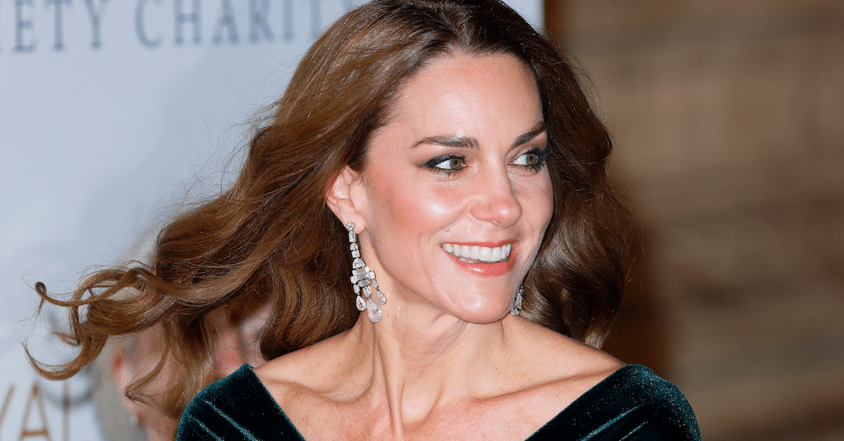 Prinses Catherine maakt sprankelende comeback op de rode loper tijdens ...