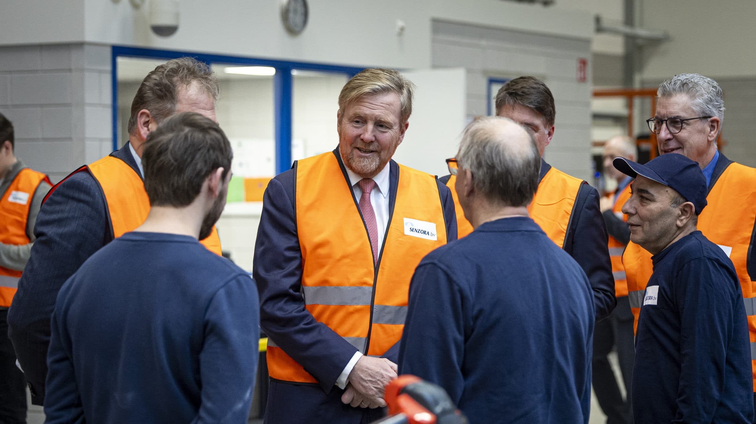 Koning Willem-Alexander bezoekt Senzora in Deventer - Royalty Online